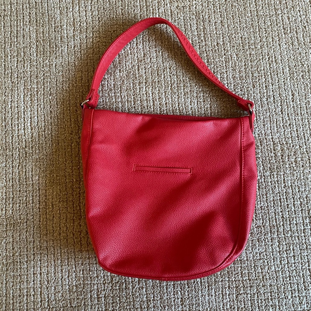 Thirty One Midway Hobo In Very Cherry Pebble - Gem